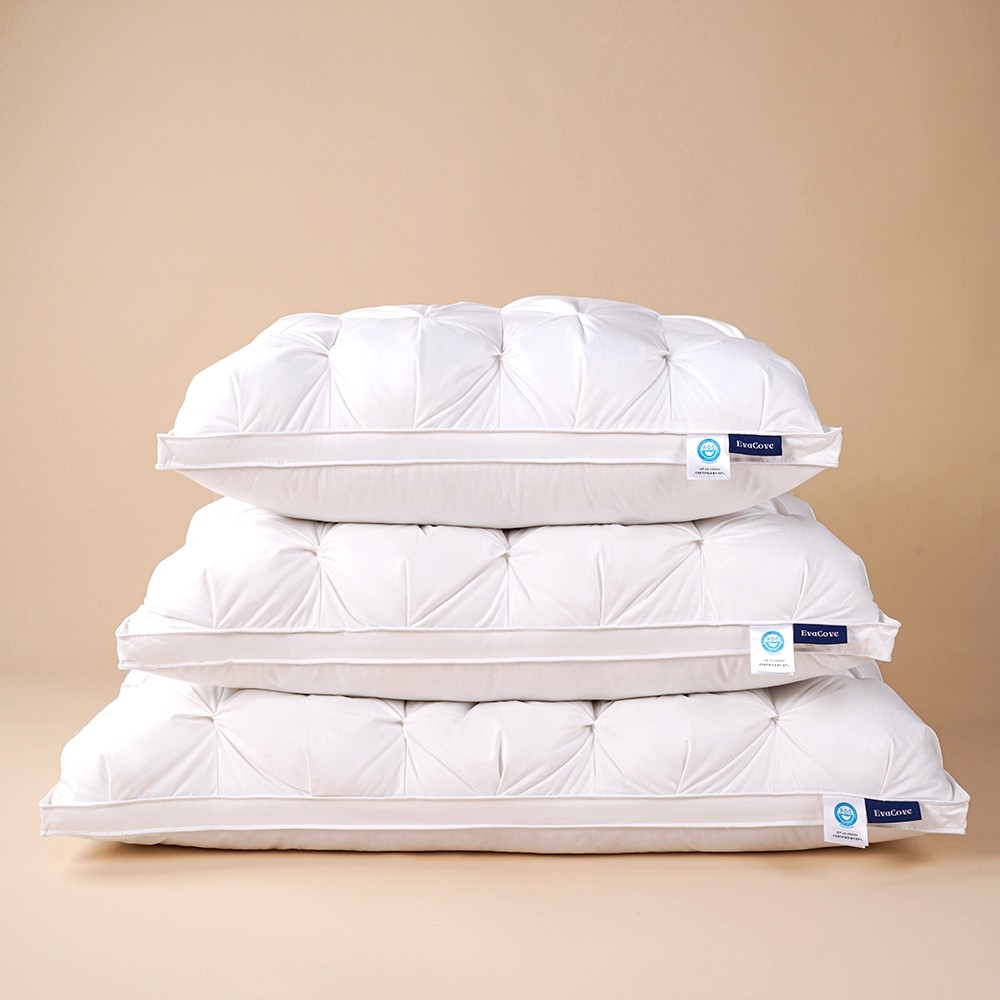 ECDP1 | Ultimate Luxury Knob Flower Diamond Goose Down Pillow | Evacove