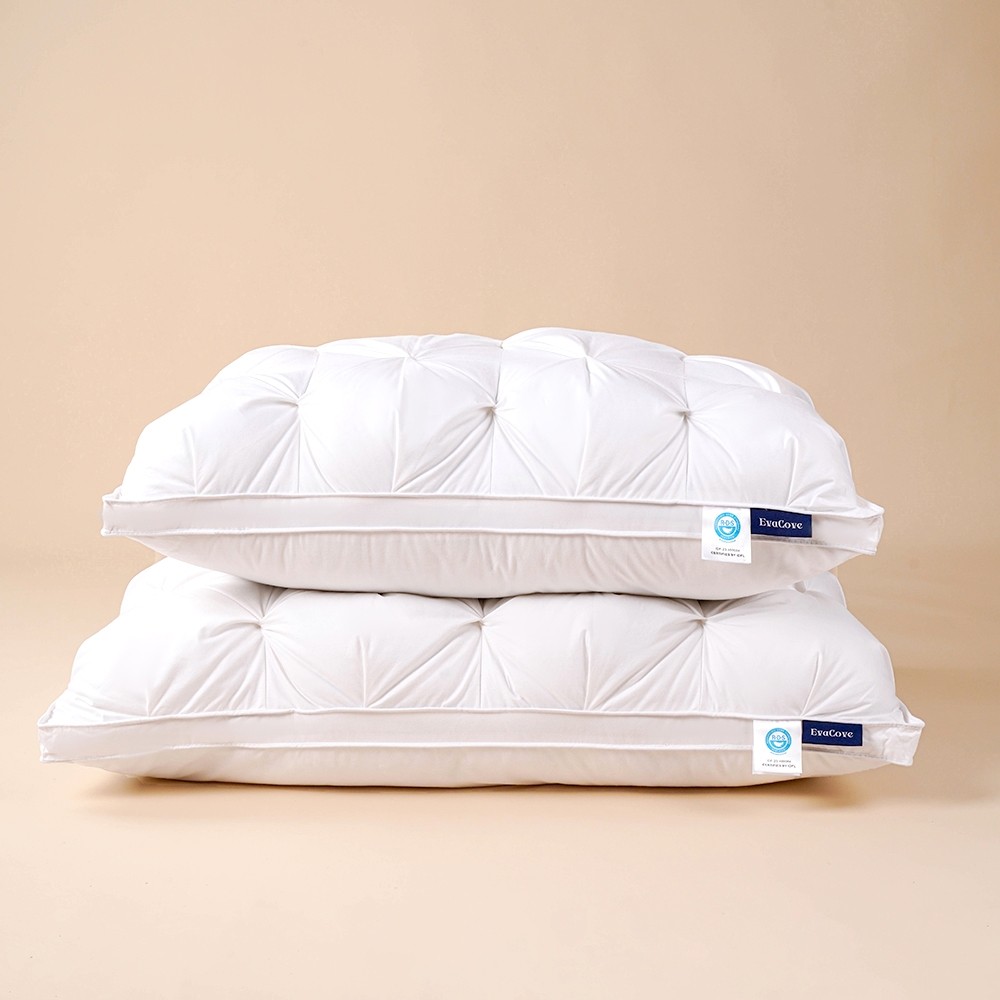 ECDP1 | Ultimate Luxury Knob Flower Diamond Goose Down Pillow | Evacove